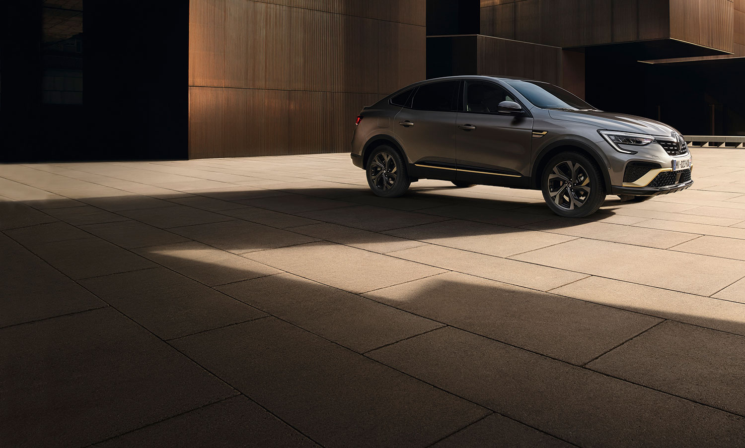 Arkana - SUV that is sporty and spacious - Renault